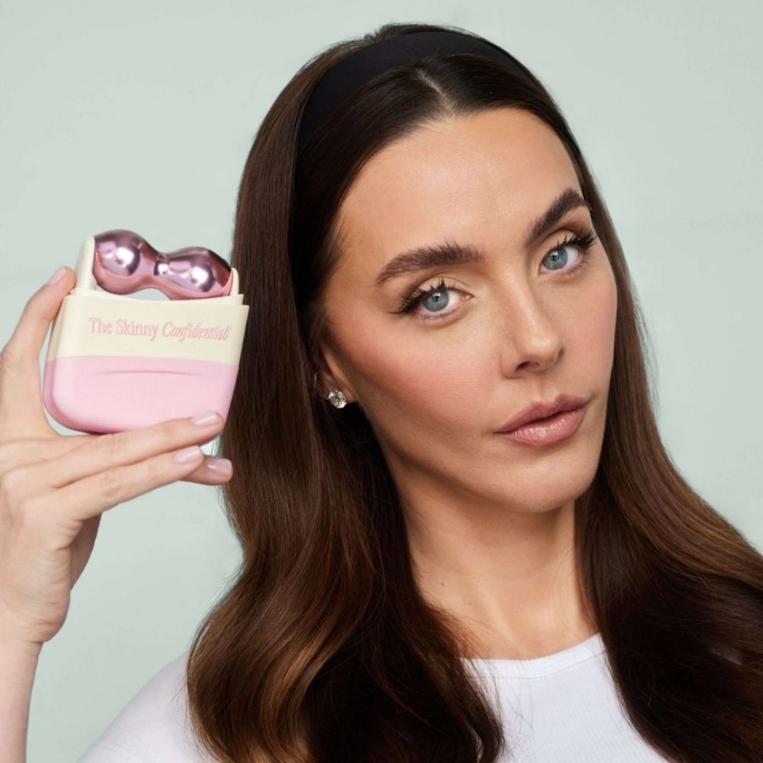 10 Benefits of Icing Your Face in the Morning with an Ice Roller